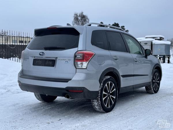 Pelēks Subaru Forester 2017 Viļņa, ar dzinēja tilpumu 2.00 L un nobraukumu 206 tūkst. km par 9950 €, foto 7 vietnē AUTOMOTO.COM.LV