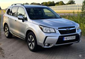 Grey Subaru Forester 2017 in Siauliai, with an engine capacity of 2.50 L and mileage of 240 thousand km for 9750 €, photo 5 on AUTOMOTO.COM.LV