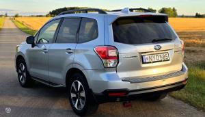Grey Subaru Forester 2017 in Siauliai, with an engine capacity of 2.50 L and mileage of 240 thousand km for 9750 €, photo 8 on AUTOMOTO.COM.LV