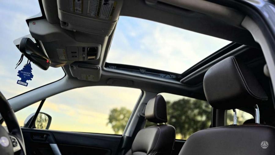 Grey Subaru Forester 2017 in Siauliai, with an engine capacity of 2.50 L and mileage of 240 thousand km for 9750 €, photo 14 on AUTOMOTO.COM.LV