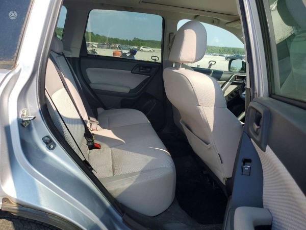 Grey Subaru Forester 2017 in Alytus, with an engine capacity of 2.50 L and mileage of 217 thousand km for 4600 €, photo 11 on AUTOMOTO.COM.LV