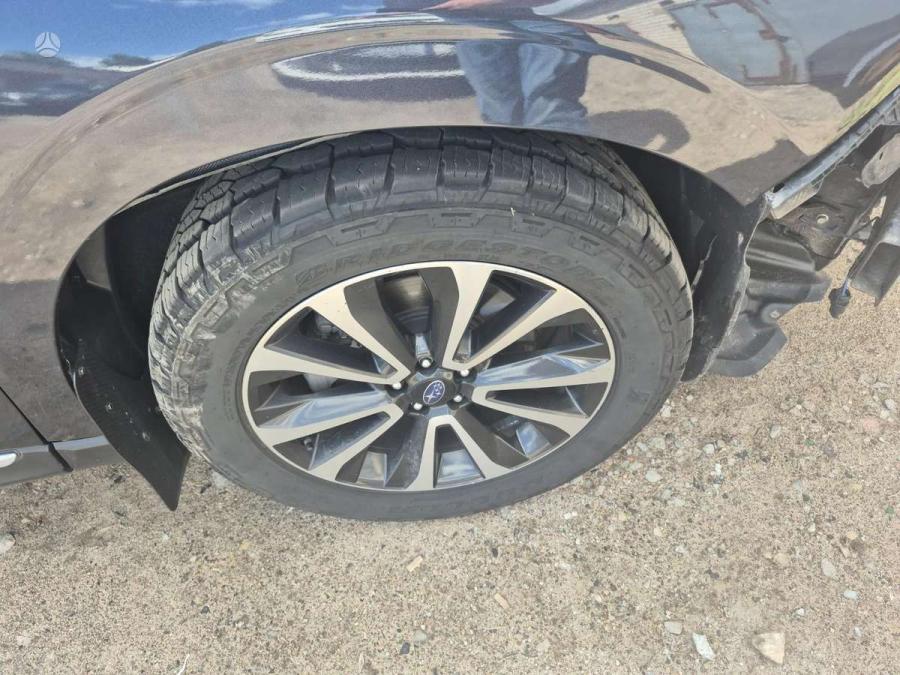 Pelēks Subaru Forester 2018 Viļņa, ar dzinēja tilpumu 2.00 L un nobraukumu 82 tūkst. km par 6500 €, foto 14 vietnē AUTOMOTO.COM.LV