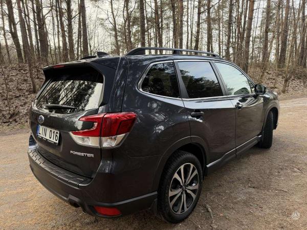 Pelēks Subaru Forester 2019 Viļņa, ar dzinēja tilpumu 2.50 L un nobraukumu 73 tūkst. km par 19000 €, foto 5 vietnē AUTOMOTO.COM.LV