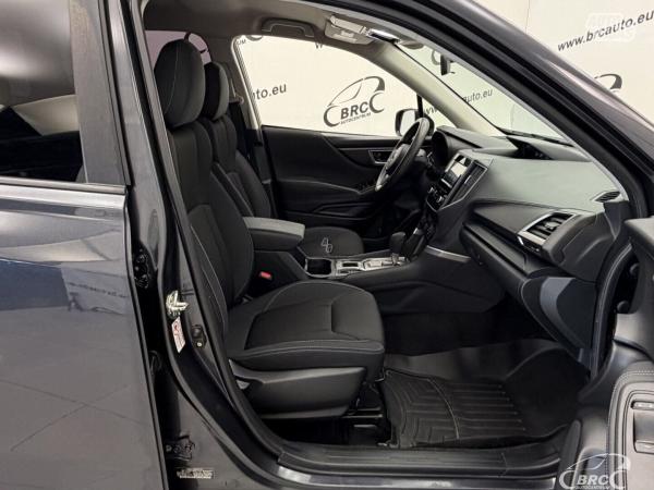 Pelēks Subaru Forester 2019 Avižieniai, ar dzinēja tilpumu 2.50 L un nobraukumu 151 tūkst. km par 15000 €, foto 4 vietnē AUTOMOTO.COM.LV