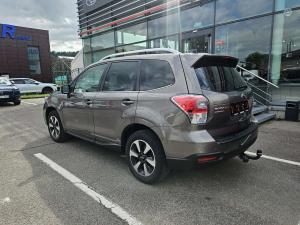 Grey Subaru Forester 2019 in Vilnius, with an engine capacity of 2.00 L and mileage of 133 thousand km for 20590 €, photo 4 on AUTOMOTO.COM.LV