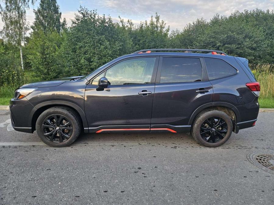 Pelēks Subaru Forester 2019 Viļņa, ar dzinēja tilpumu 2.50 L un nobraukumu 119 tūkst. km par 16000 €, foto 3 vietnē AUTOMOTO.COM.LV