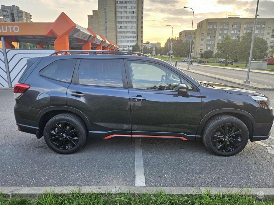 Pelēks Subaru Forester 2019 Viļņa, ar dzinēja tilpumu 2.50 L un nobraukumu 119 tūkst. km par 16000 €, foto 7 vietnē AUTOMOTO.COM.LV