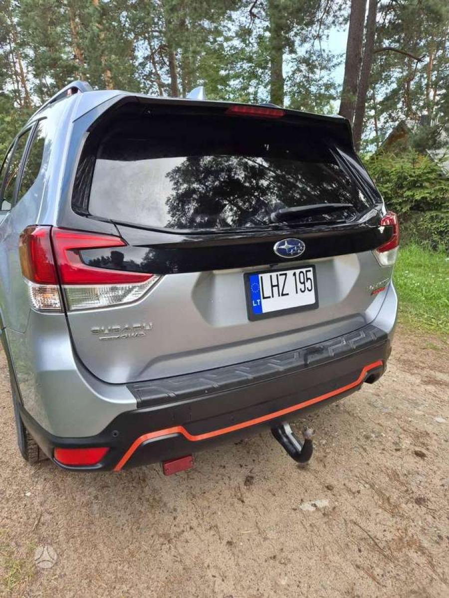 Grey Subaru Forester 2019 in Svencionys, with an engine capacity of 2.50 L and mileage of 162 thousand km for 15200 €, photo 6 on AUTOMOTO.COM.LV