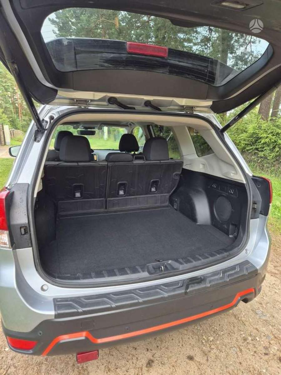 Grey Subaru Forester 2019 in Svencionys, with an engine capacity of 2.50 L and mileage of 162 thousand km for 15200 €, photo 10 on AUTOMOTO.COM.LV