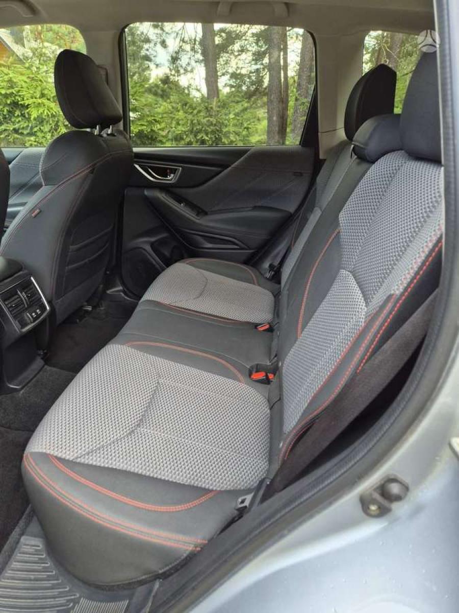 Grey Subaru Forester 2019 in Svencionys, with an engine capacity of 2.50 L and mileage of 162 thousand km for 15200 €, photo 11 on AUTOMOTO.COM.LV