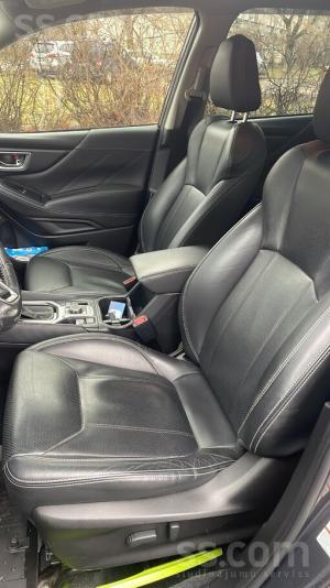Pelēks Subaru Forester 2019 Rīga, ar dzinēja tilpumu 2.00 L un nobraukumu 135 tūkst. km par 21500 €, foto 9 vietnē AUTOMOTO.COM.LV