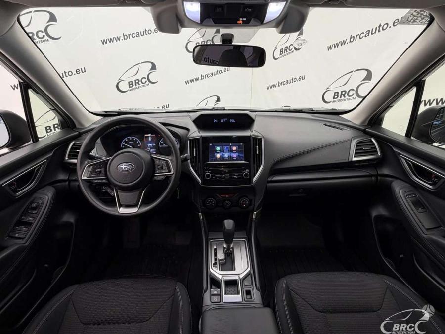 Pelēks Subaru Forester 2019 Viļņa, ar dzinēja tilpumu 2.50 L un nobraukumu 151 tūkst. km par 13900 €, foto 5 vietnē AUTOMOTO.COM.LV
