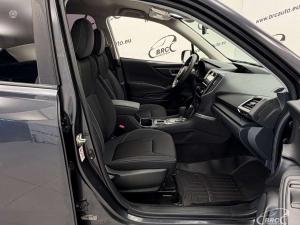 Pelēks Subaru Forester 2019 Viļņa, ar dzinēja tilpumu 2.50 L un nobraukumu 151 tūkst. km par 13900 €, foto 6 vietnē AUTOMOTO.COM.LV