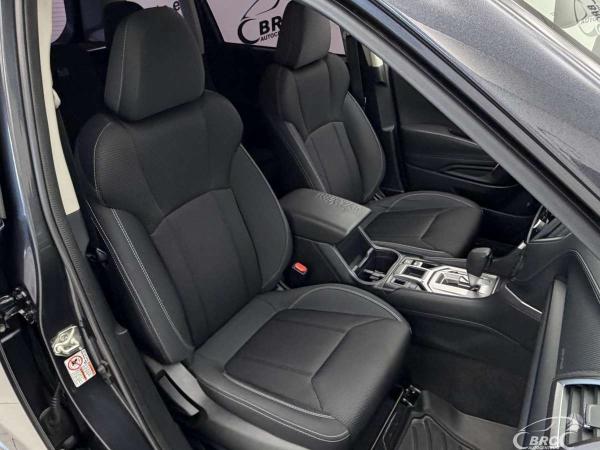 Grey Subaru Forester 2019 in Vilnius, with an engine capacity of 2.50 L and mileage of 151 thousand km for 13900 €, photo 8 on AUTOMOTO.COM.LV