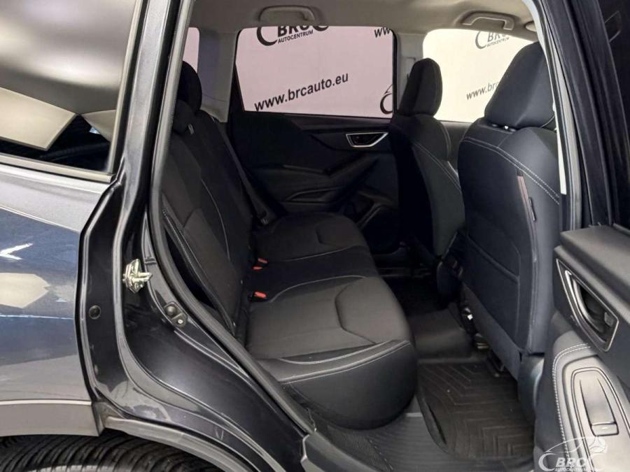Pelēks Subaru Forester 2019 Viļņa, ar dzinēja tilpumu 2.50 L un nobraukumu 151 tūkst. km par 13900 €, foto 11 vietnē AUTOMOTO.COM.LV