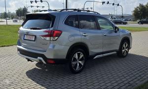 Grey Subaru Forester 2019 in Siauliai, with an engine capacity of 2.50 L and mileage of 48 thousand km for 16900 €, photo 8 on AUTOMOTO.COM.LV