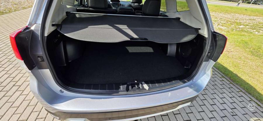 Grey Subaru Forester 2019 in Siauliai, with an engine capacity of 2.50 L and mileage of 48 thousand km for 16900 €, photo 16 on AUTOMOTO.COM.LV