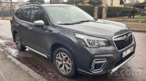 Grey Subaru Forester 2020 in Riga, with an engine capacity of 2.00 L and mileage of 112 thousand km for 21800 €, photo 3 on AUTOMOTO.COM.LV