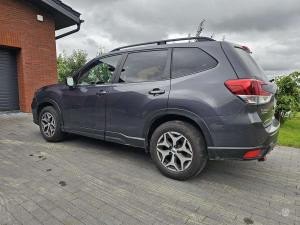 Grey Subaru Forester 2020 in Druskininkai, with an engine capacity of 2.50 L and mileage of 107 thousand km for 14700 €, photo 3 on AUTOMOTO.COM.LV