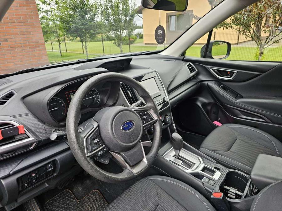 Grey Subaru Forester 2020 in Druskininkai, with an engine capacity of 2.50 L and mileage of 107 thousand km for 14700 €, photo 8 on AUTOMOTO.COM.LV