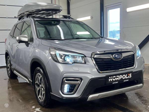 Pelēks Subaru Forester 2020 Viļņa, ar dzinēja tilpumu 2.00 L un nobraukumu 163 tūkst. km par 23474 €, foto 3 vietnē AUTOMOTO.COM.LV