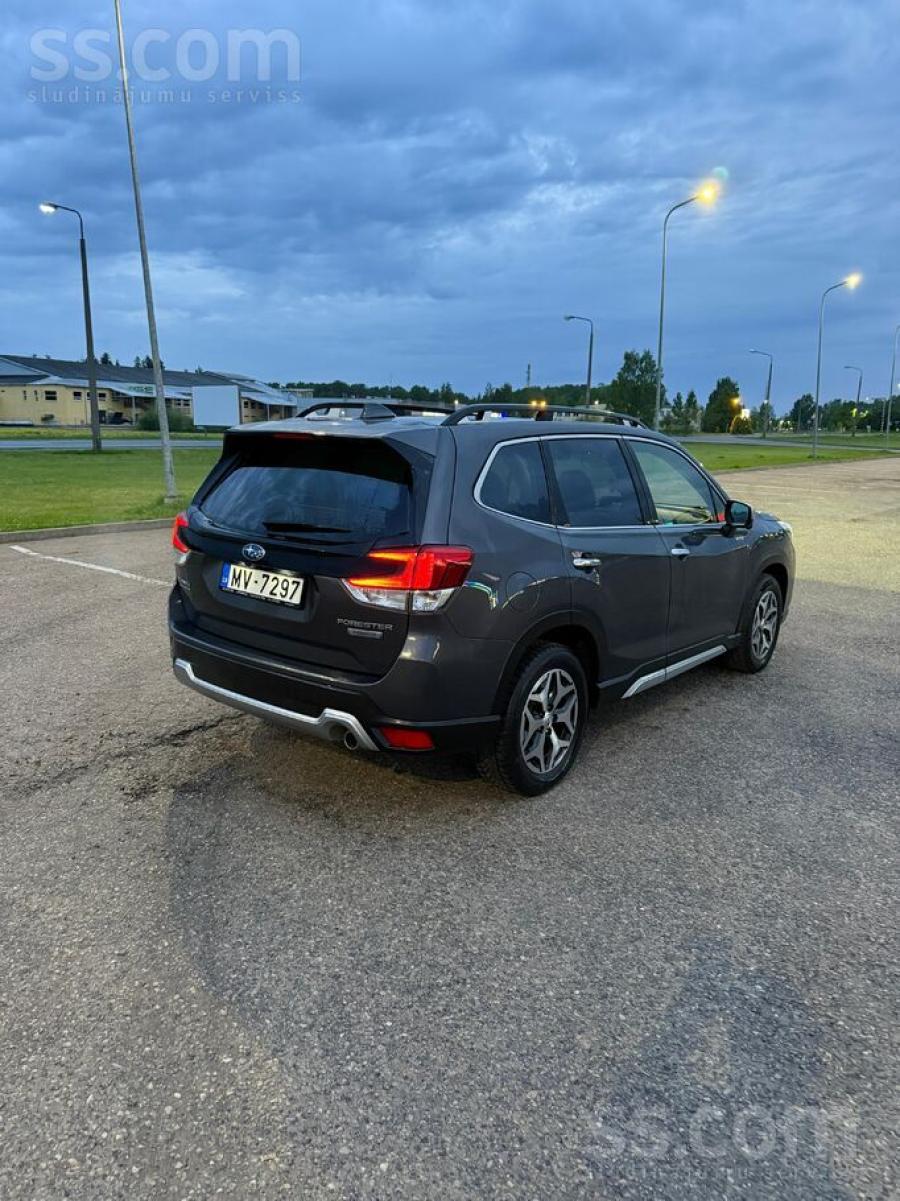 Pelēks Subaru Forester 2021 Aizkraukle, ar dzinēja tilpumu 2.00 L un nobraukumu 87 tūkst. km par 20500 €, foto 4 vietnē AUTOMOTO.COM.LV