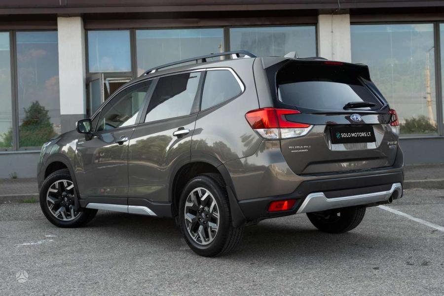 Pelēks Subaru Forester 2021 Viļņa, ar dzinēja tilpumu 2.00 L un nobraukumu 43 tūkst. km par 22000 €, foto 4 vietnē AUTOMOTO.COM.LV