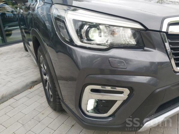 Pelēks Subaru Forester 2021 Rīga, ar dzinēja tilpumu 2.00 L un nobraukumu 252 tūkst. km par 14900 €, foto 5 vietnē AUTOMOTO.COM.LV
