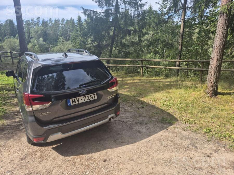 Pelēks Subaru Forester 2021 Rīga, ar dzinēja tilpumu 2.00 L un nobraukumu 92 tūkst. km par 24500 €, foto 3 vietnē AUTOMOTO.COM.LV