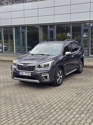 Pelēks Subaru Forester 2021 Jūrmala, ar dzinēja tilpumu 2.00 L un nobraukumu 177 tūkst. km par 19500 €, foto 3 vietnē AUTOMOTO.COM.LV