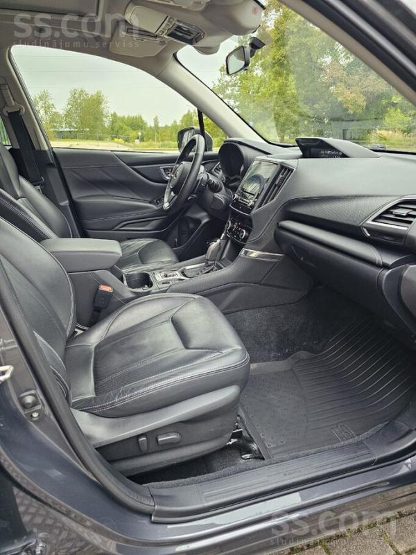 Grey Subaru Forester 2021 in Jurmala, with an engine capacity of 2.00 L and mileage of 177 thousand km for 19500 €, photo 10 on AUTOMOTO.COM.LV