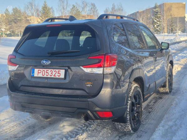 Grey Subaru Forester 2022 in Telschi, with an engine capacity of 2.50 L and mileage of 140 thousand km for 21500 €, photo 5 on AUTOMOTO.COM.LV