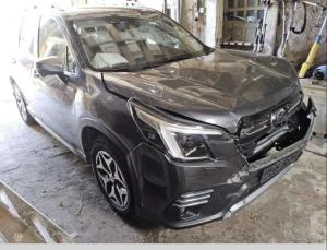 Pelēks Subaru Forester 2022 Viļņa, ar dzinēja tilpumu 2.00 L un nobraukumu 74 tūkst. km par 17900 €, foto  vietnē AUTOMOTO.COM.LV