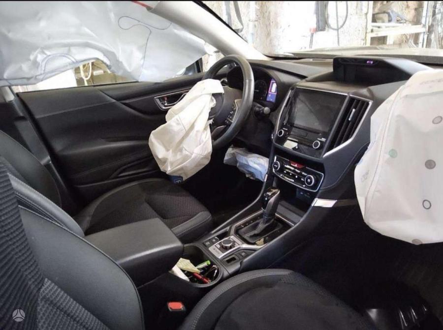 Pelēks Subaru Forester 2022 Viļņa, ar dzinēja tilpumu 2.00 L un nobraukumu 74 tūkst. km par 17900 €, foto 9 vietnē AUTOMOTO.COM.LV