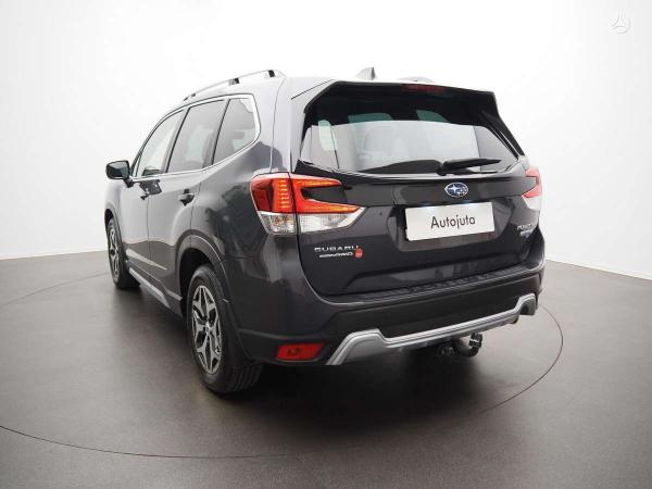 Grey Subaru Forester 2024 in Vilnius, with an engine capacity of 2.00 L and mileage of 69 thousand km for 27500 €, photo 6 on AUTOMOTO.COM.LV