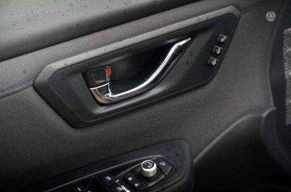 Subaru Forester 2025 Viļņa vietnē Pelēks Subaru Forester 2025 Viļņa, ar dzinēja tilpumu 2.00 L un nobraukumu 7 tūkst. km par 29900 €, foto 10 vietnē AUTOMOTO.COM.LV