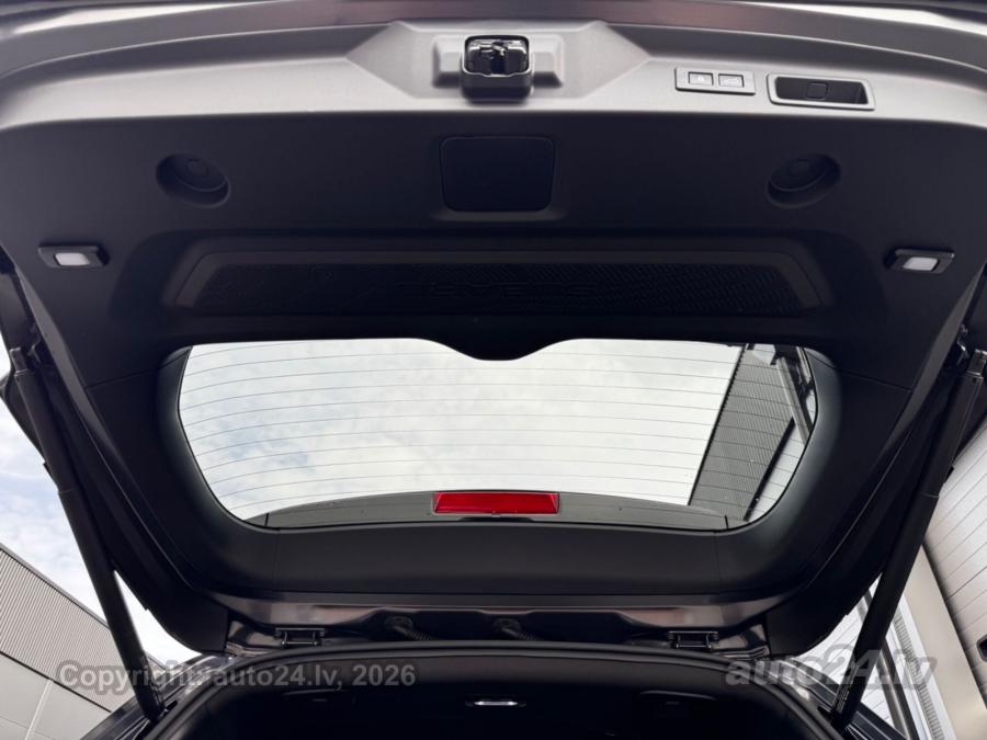Pelēks Subaru Forester 2025 Tallina, ar dzinēja tilpumu 2.00 L un nobraukumu 21 tūkst. km par 39900 €, foto 14 vietnē AUTOMOTO.COM.LV