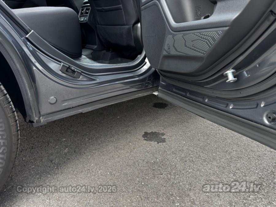 Pelēks Subaru Forester 2025 Tallina, ar dzinēja tilpumu 2.00 L un nobraukumu 21 tūkst. km par 39900 €, foto 31 vietnē AUTOMOTO.COM.LV