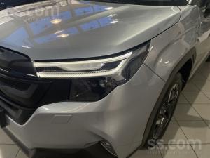 Pelēks Subaru Forester 2026 Rīga, ar dzinēja tilpumu 2.00 L un nobraukumu 12 tūkst. km par 34400 €, foto 5 vietnē AUTOMOTO.COM.LV