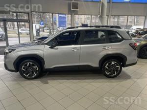 Grey Subaru Forester 2026 in Riga, with an engine capacity of 2.00 L and mileage of 12 thousand km for 34400 €, photo 3 on AUTOMOTO.COM.LV