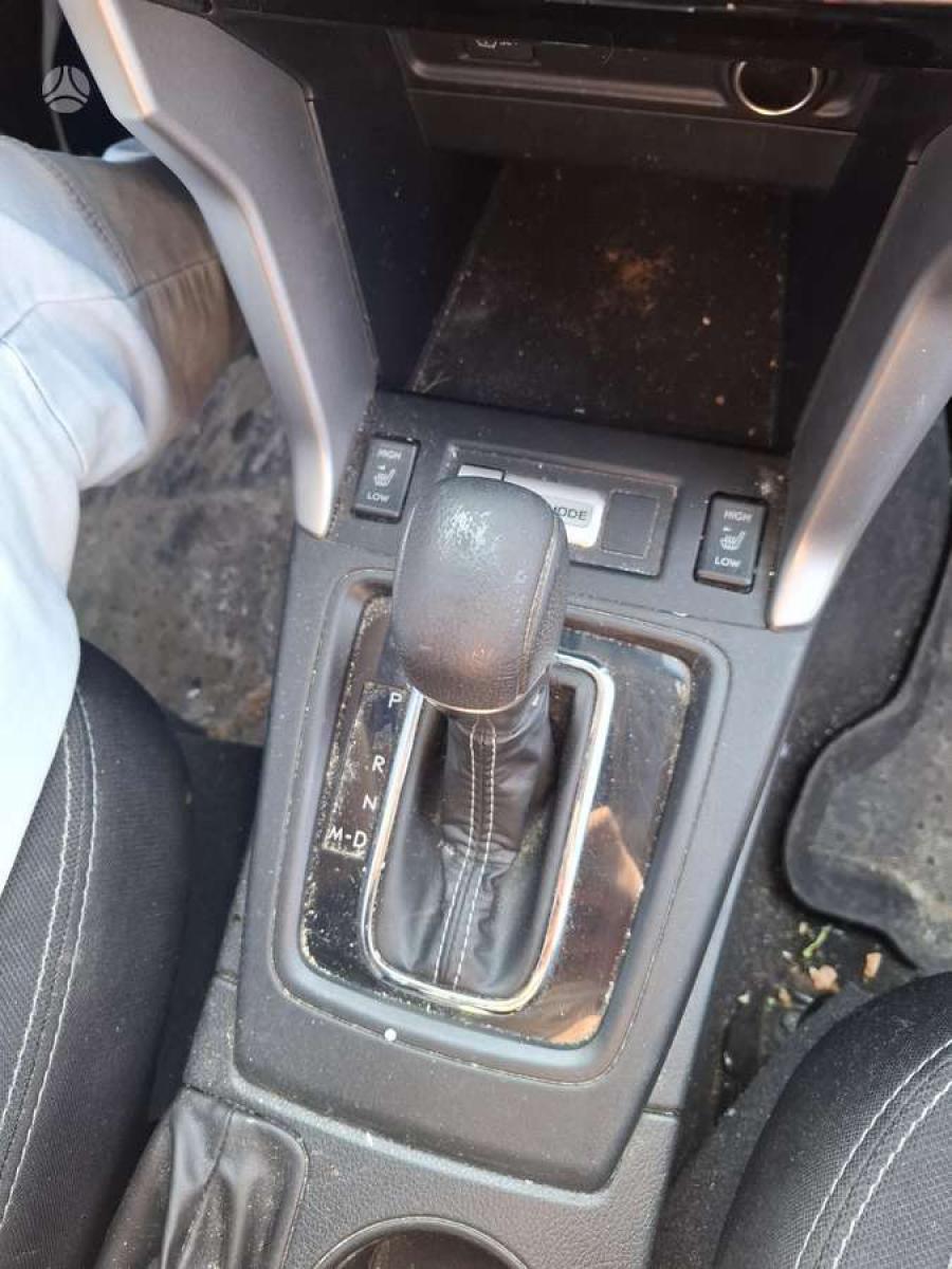 Pelēks Subaru Forester 2015 Viļņa, ar dzinēja tilpumu 2.00 L un nobraukumu 231 tūkst. km par 7500 €, foto 3 vietnē AUTOMOTO.COM.LV
