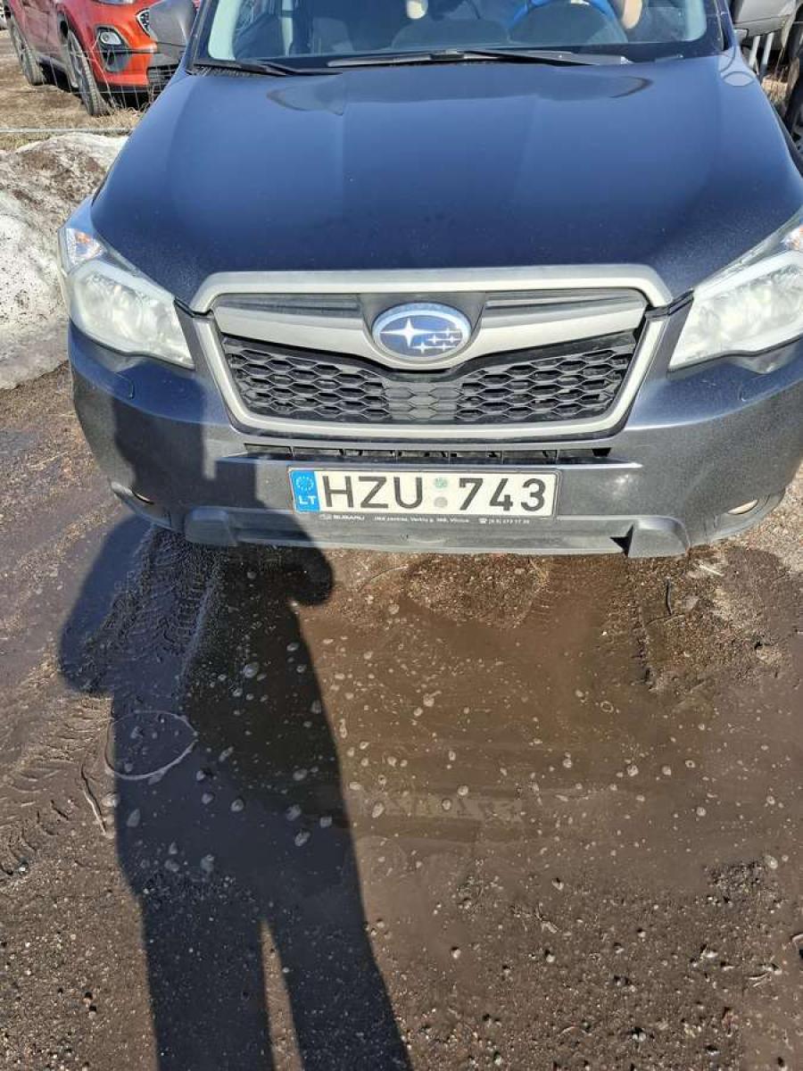 Pelēks Subaru Forester 2015 Viļņa, ar dzinēja tilpumu 2.00 L un nobraukumu 231 tūkst. km par 7500 €, foto 4 vietnē AUTOMOTO.COM.LV