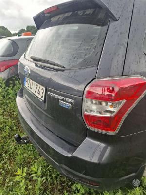 Pelēks Subaru Forester 2015 Viļņa, ar dzinēja tilpumu 2.00 L un nobraukumu 231 tūkst. km par 7500 €, foto 9 vietnē AUTOMOTO.COM.LV
