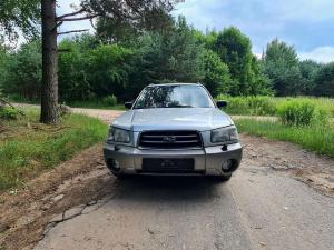 Pelēks Subaru Forester 2004 Viļņa, ar dzinēja tilpumu 2.00 L un nobraukumu 256 tūkst. km par 2750 €, foto 7 vietnē AUTOMOTO.COM.LV