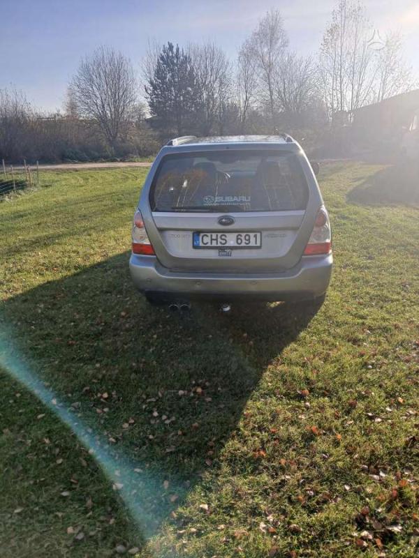 Pelēks Subaru Forester 2008 Viļņa, ar dzinēja tilpumu 2.00 L un nobraukumu 262 tūkst. km par 2600 €, foto 8 vietnē AUTOMOTO.COM.LV