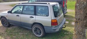 Pelēks Subaru Forester 1999 Tallina, ar dzinēja tilpumu 2.00 L un nobraukumu 350 tūkst. km par 1627 €, foto 7 vietnē AUTOMOTO.COM.LV