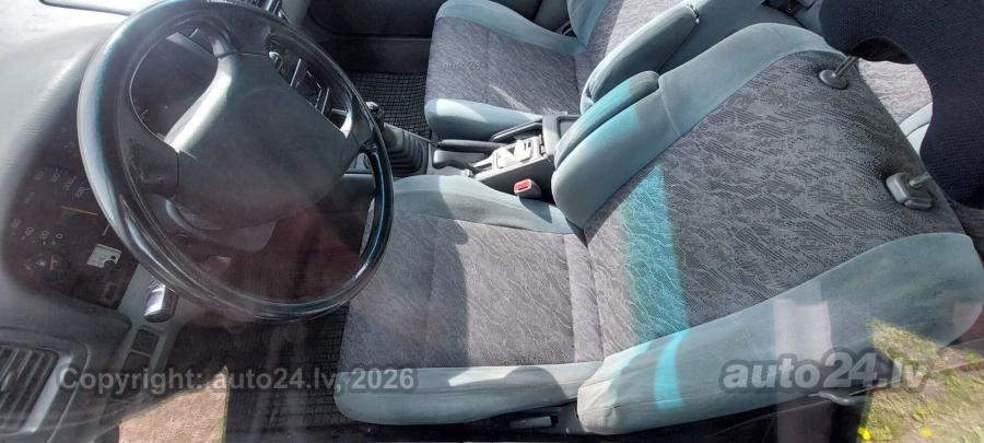 Pelēks Subaru Forester 1999 Tallina, ar dzinēja tilpumu 2.00 L un nobraukumu 350 tūkst. km par 1627 €, foto 8 vietnē AUTOMOTO.COM.LV