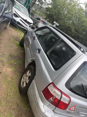 Pelēks Subaru Forester 2002 Kauņa, ar dzinēja tilpumu 2.00 L un nobraukumu 320 tūkst. km par 450 €, foto 6 vietnē AUTOMOTO.COM.LV