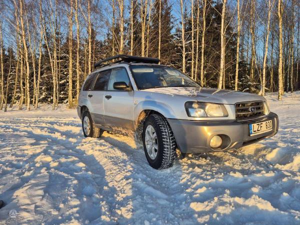 Pelēks Subaru Forester 2003 Marijampole, ar dzinēja tilpumu 2.00 L un nobraukumu 400 tūkst. km par 3200 €, foto 2 vietnē AUTOMOTO.COM.LV