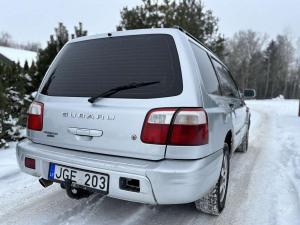 Pelēks Subaru Forester 2003 Mažeikiai, ar dzinēja tilpumu 2.00 L un nobraukumu 391 tūkst. km par 1650 €, foto 7 vietnē AUTOMOTO.COM.LV